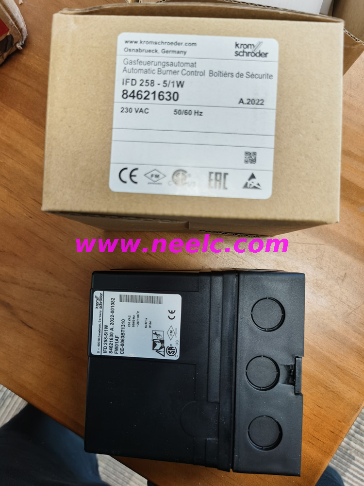 IFD258-5/1W New and original Controller